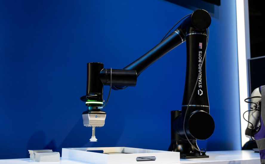 Standard Bots raises $200M at $1 billion valuation to bring AI-powered ...
